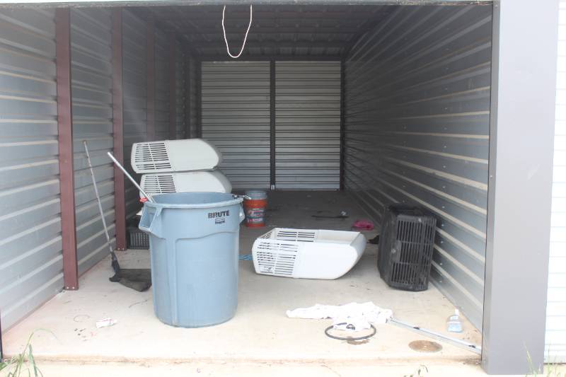 W.L.A.R VALLEY ROSE RV PARK & SELF STORAGE LIEN UNITS (72 hour Clean ...